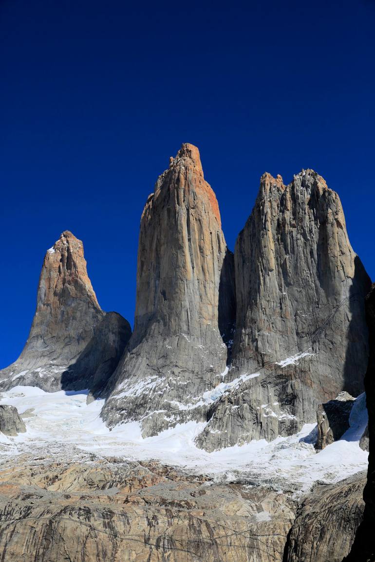 Print 09 View of the Three granite towers of the Torres del Paine ...