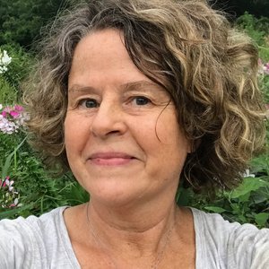 Kate Hanlon | Saatchi Art